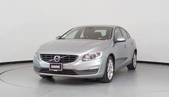 Autos Volvo S60 Seminuevos en México | Precios Kavak