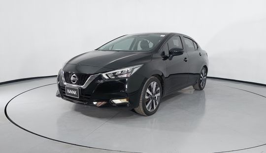Autos Nissan Versa 2020 Seminuevos en México | Kavak