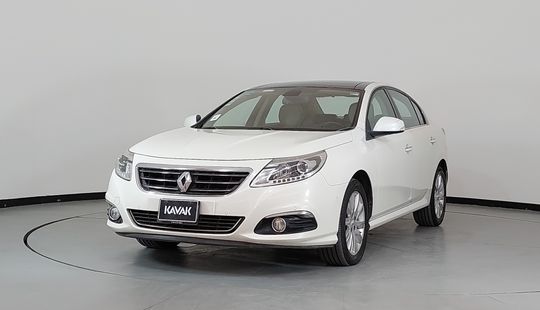 Autos Renault Scala 4x2 Blanco Seminuevos en México | Kavak