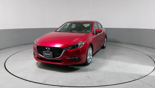 Mazda seminuevos de 300 mil pesos | Kavak