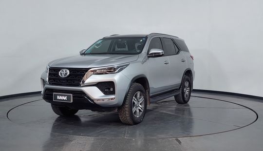 Camionetas Toyota Sw4 Usadas en Argentina | Kavak