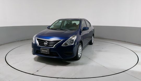 Autos Nissan Versa 2018 Blue Seminuevos en México | Precios Kavak