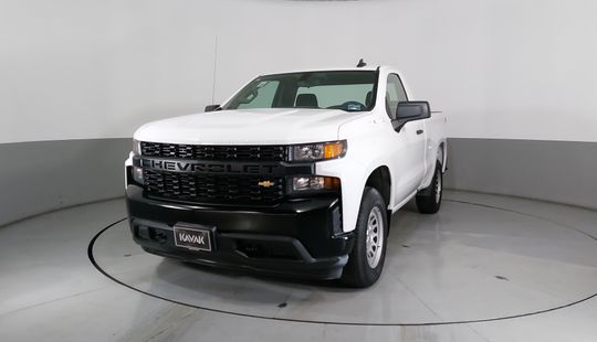 Camionetas Chevrolet Silverado-1500 Seminuevas en México | Kavak