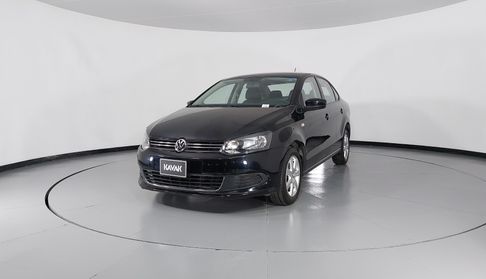 Autos Volkswagen Vento 1.6 ACTIVE TIPTRONIC Sedan 2015 usados | KAVAK ...