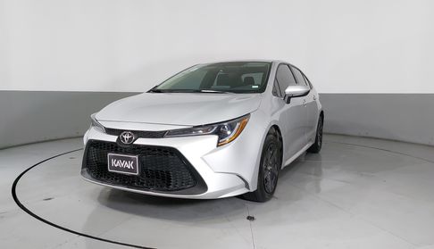 Autos Toyota Corolla 1.8 BASE CVT Sedan 2021 usados | KAVAK México