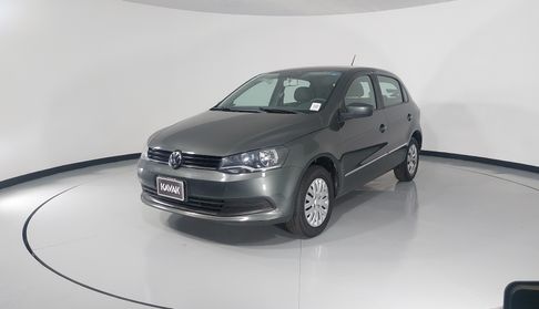 Autos Volkswagen Gol 1.6 5 PTAS. CL AA Hatchback 2016 usados | KAVAK México