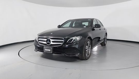 Autos Mercedes Benz Monterrey Black Seminuevos en México | Precios Kavak