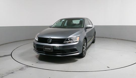Autos Volkswagen Jetta 2017 Grey Seminuevos en México | Precios Kavak