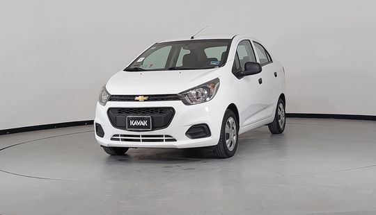 Autos Chevrolet Beat 2021 White Seminuevos en México | Precios Kavak