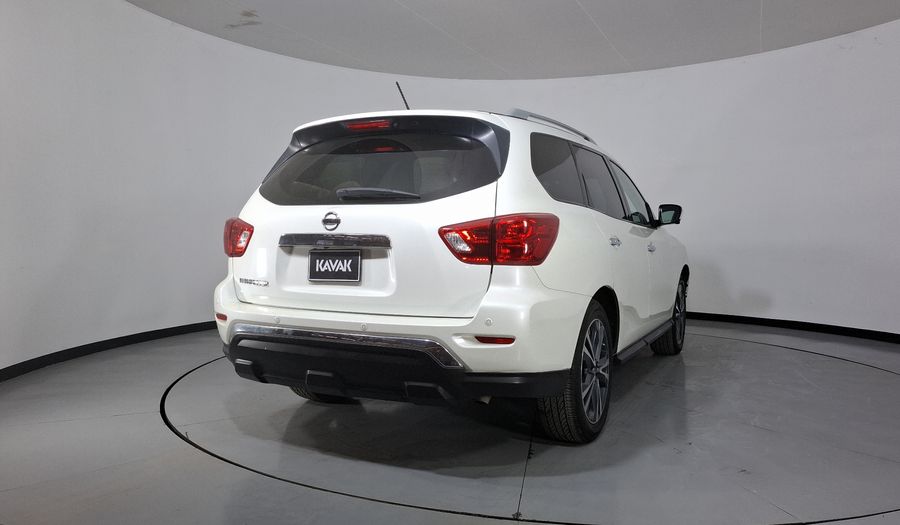 Autos Nissan Pathfinder 3.5 EXCLUSIVE AUTO Suv 2018 usados | KAVAK México
