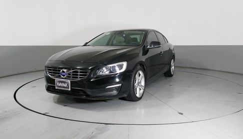 Autos Volvo S60 2.0 SPORT T4 Sedan 2016 usados | KAVAK México