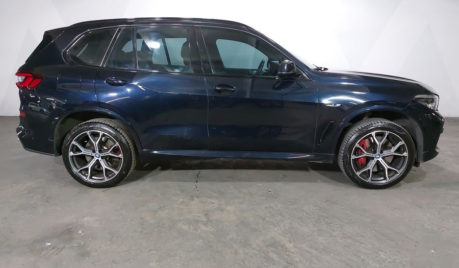 Autos Bmw X5 3.0 XDRIVE45E PHEV AUTO Suv 2022 usados | KAVAK México