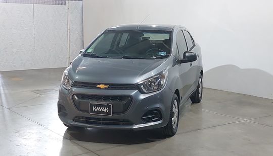 Autos Chevrolet Beat Sedan Seminuevos en México | Kavak