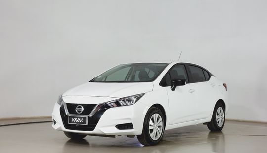 Autos Nissan Automatico Usados en Chile | Kavak