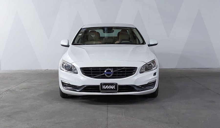 Autos Volvo S60 2.0 ADDITION T4 AUTO Sedan 2018 usados | KAVAK México
