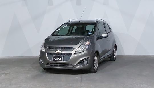 Autos Chevrolet Spark 2015 Estandar Seminuevos en México | Kavak