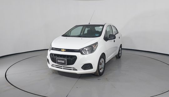 Autos Chevrolet Beat Sedan Seminuevos en México | Kavak