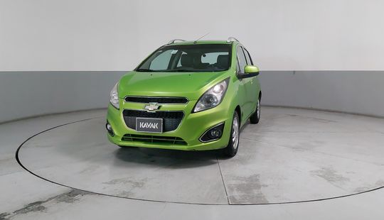 Autos Chevrolet Spark 2015 Estandar Seminuevos en México | Kavak