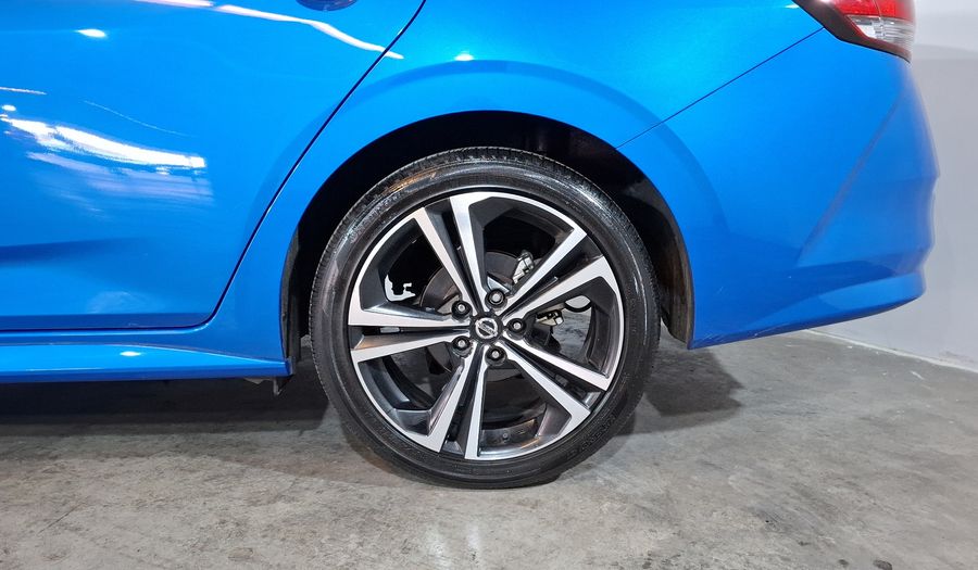 Autos Nissan Sentra 2.0 SR PLATINUM BITONO CVT Sedan 2023 usados ...