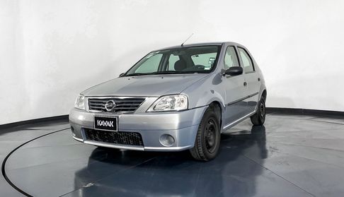 Autos Nissan Aprio 1.6 BASE MT Sedan 2010 usados | KAVAK México