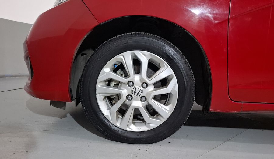 Autos Honda Fit 1.5 FUN CVT Hatchback 2018 usados | KAVAK México