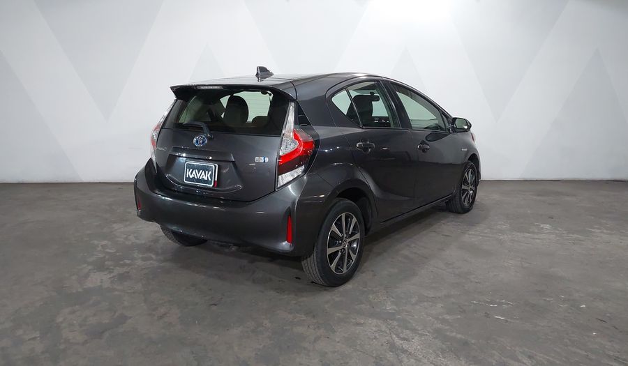 Autos Toyota Prius C 1.5 HYBRID AUTO Hatchback 2020 usados | KAVAK México