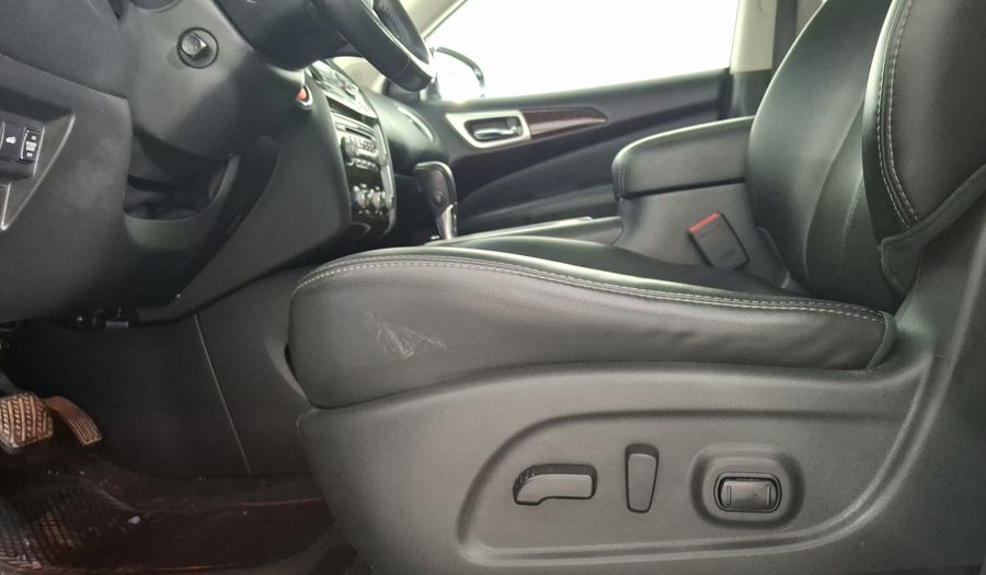 Autos Nissan Pathfinder 3.5 EXCLUSIVE AT Suv 2015 usados | KAVAK México