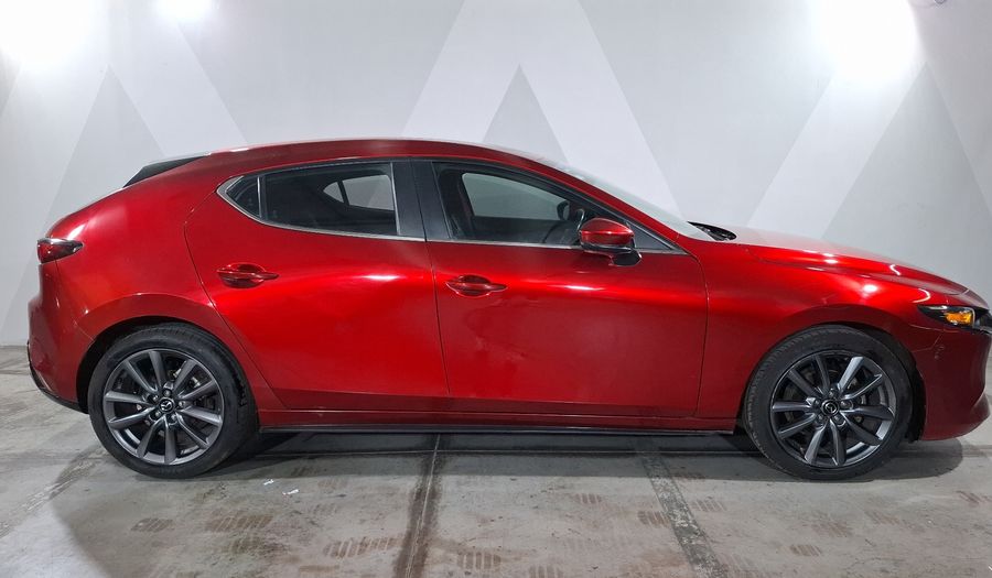 Autos Mazda 3 2.5 I SPORT AUTO Hatchback 2021 usados | KAVAK México