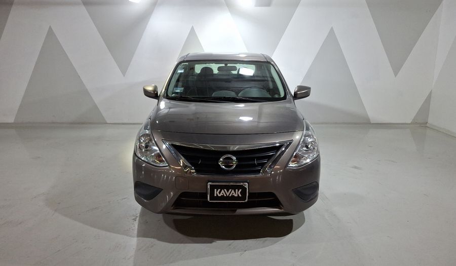 Autos Nissan Versa 1.6 SENSE Sedan 2018 usados | KAVAK México