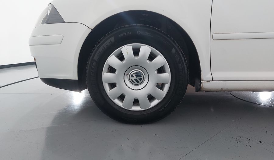 Autos Volkswagen Jetta Clasico 2.0 CL MT Sedan 2014 usados | KAVAK México