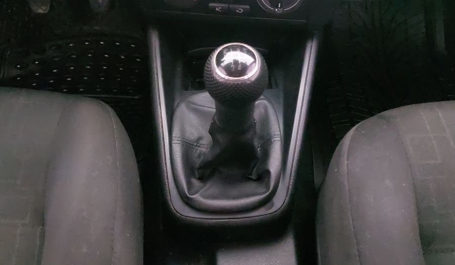 Autos Volkswagen Jetta Clasico 2.0 CL MT Sedan 2014 usados | KAVAK México