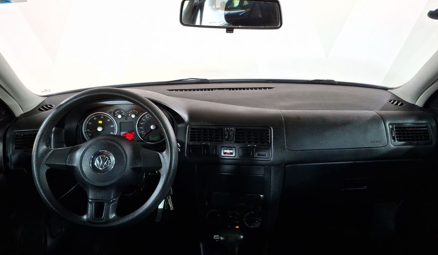 Autos Volkswagen Jetta Clasico 2.0 CL TIPTRONIC Sedan 2015 usados ...