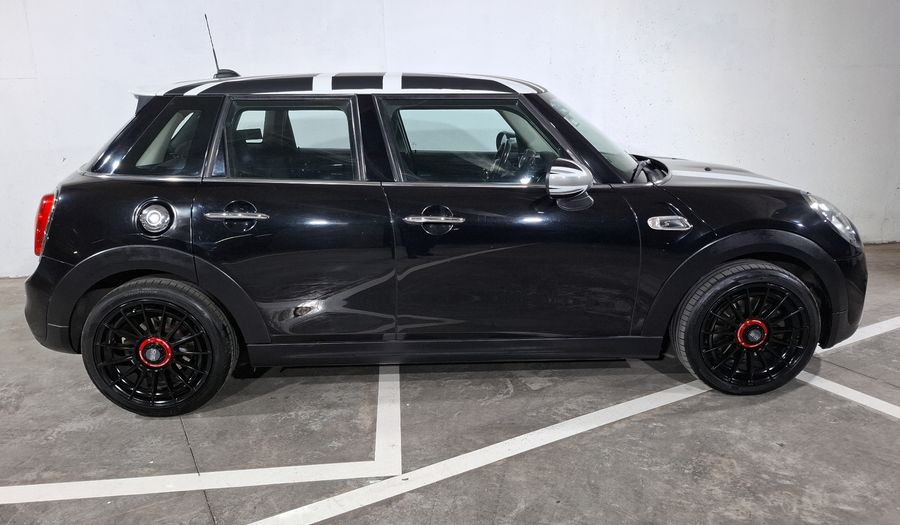 Autos Mini Cooper S 2.0 COOPER SALT AT Hatchback 2017 usados | KAVAK México