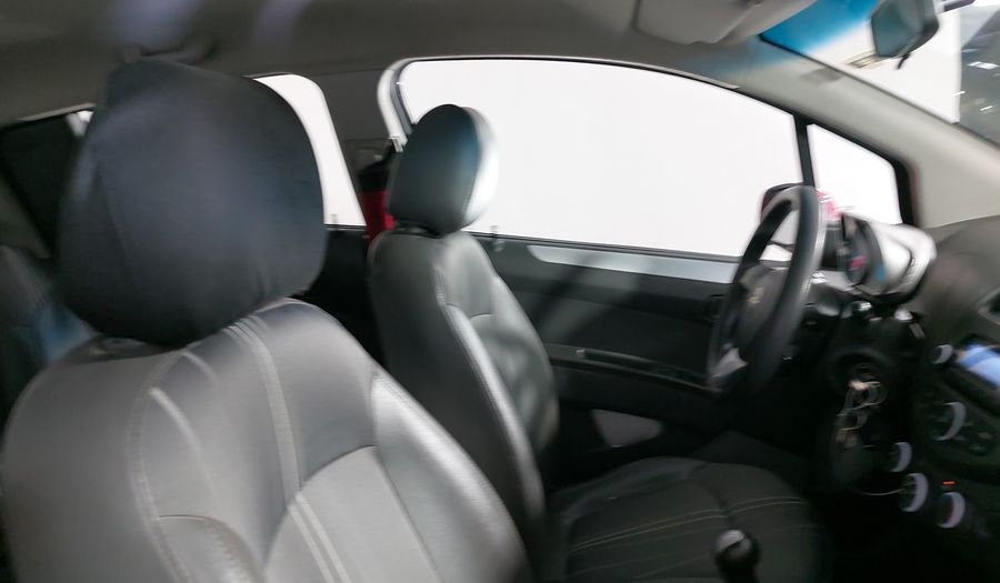 Autos Chevrolet Spark Classic 1.2 LTZ C MT Hatchback 2017 usados ...