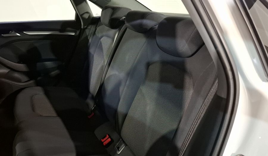 Autos Audi A3 1.4 35 DYNAMIC DCT Sedan 2019 usados | KAVAK México