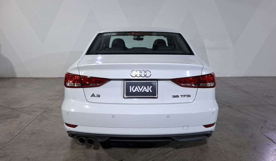 Autos Audi A3 1.4 35 DYNAMIC DCT Sedan 2019 usados | KAVAK México