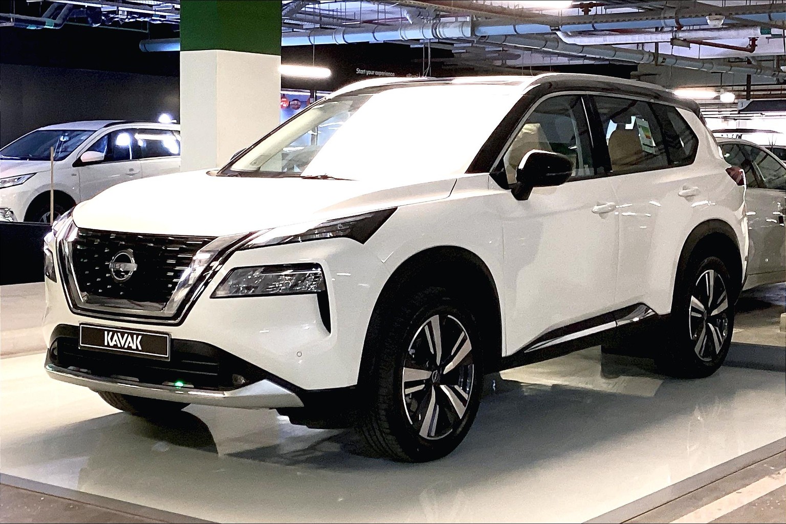 Used Nissan X-trail SL Suv 2025 Cars for Sale | KAVAK UAE