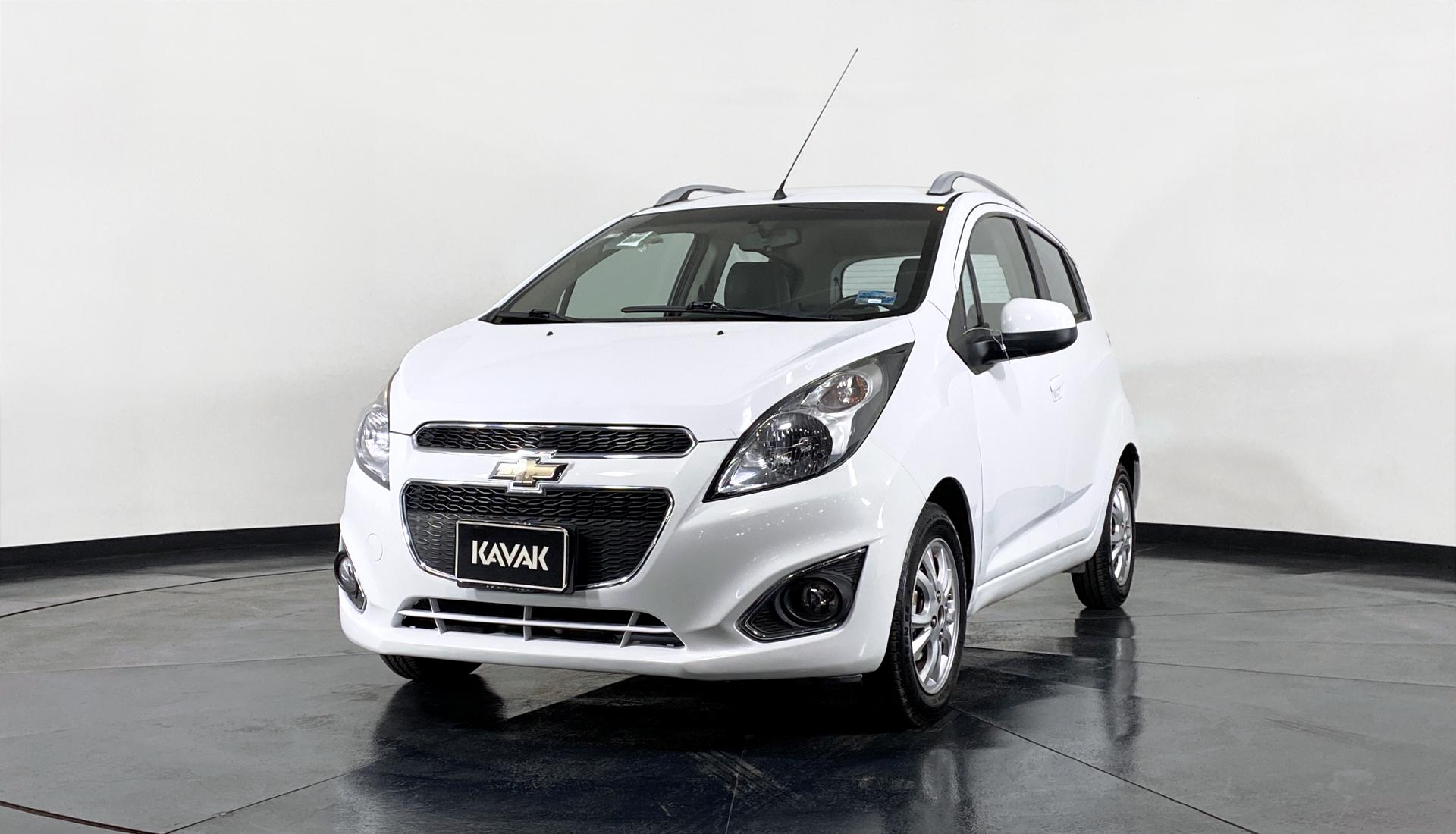 Autos Chevrolet Spark Cargo 1.2 LTZ C MT Hatchback 2016 usados | KAVAK ...