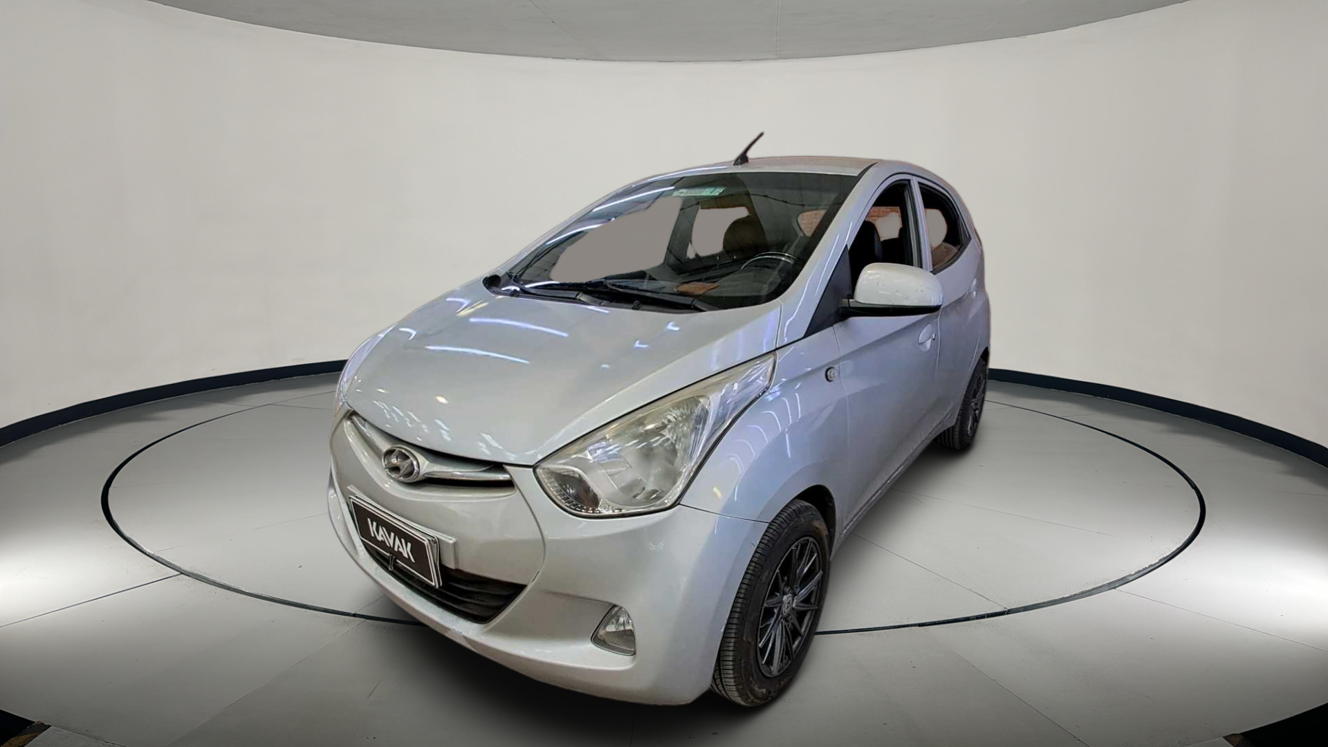 Autos Hyundai Eon 0.8 GL Hatchback 2015 usados | KAVAK Chile