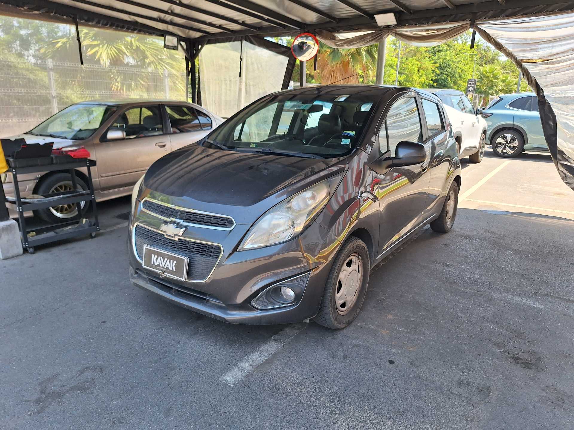 Autos Chevrolet Spark Gt 1.2 GT Hatchback 2014 usados | KAVAK Chile