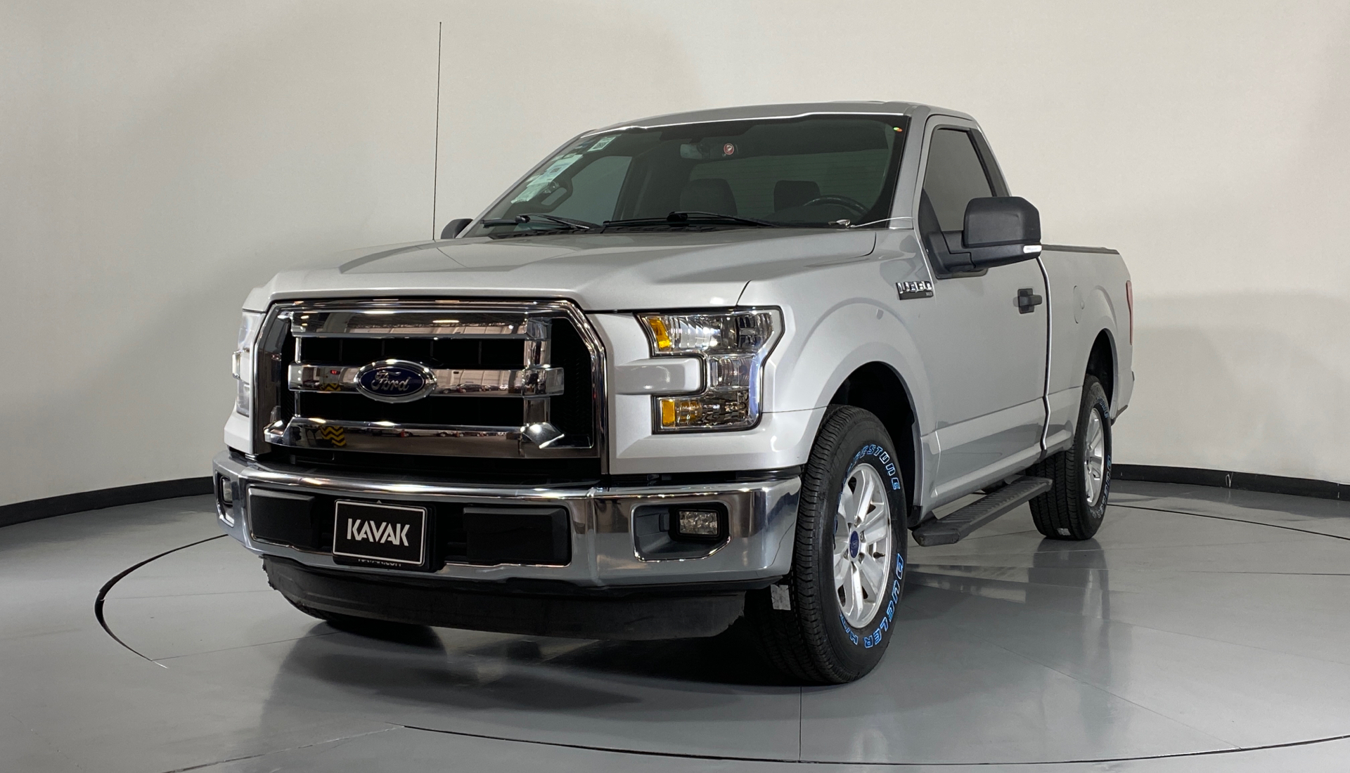 Autos Ford Lobo 5.0 LOBO XLT REGULAR CAB 4X2 TA Pickup 2016 usados ...