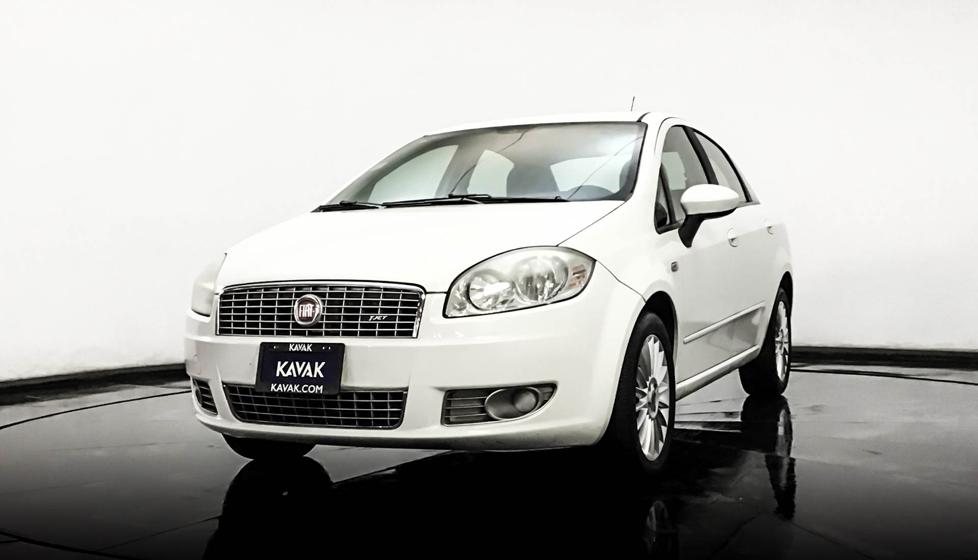 Autos Fiat Linea 1.4 DYNAMIC MT Sedan 2011 usados | KAVAK México