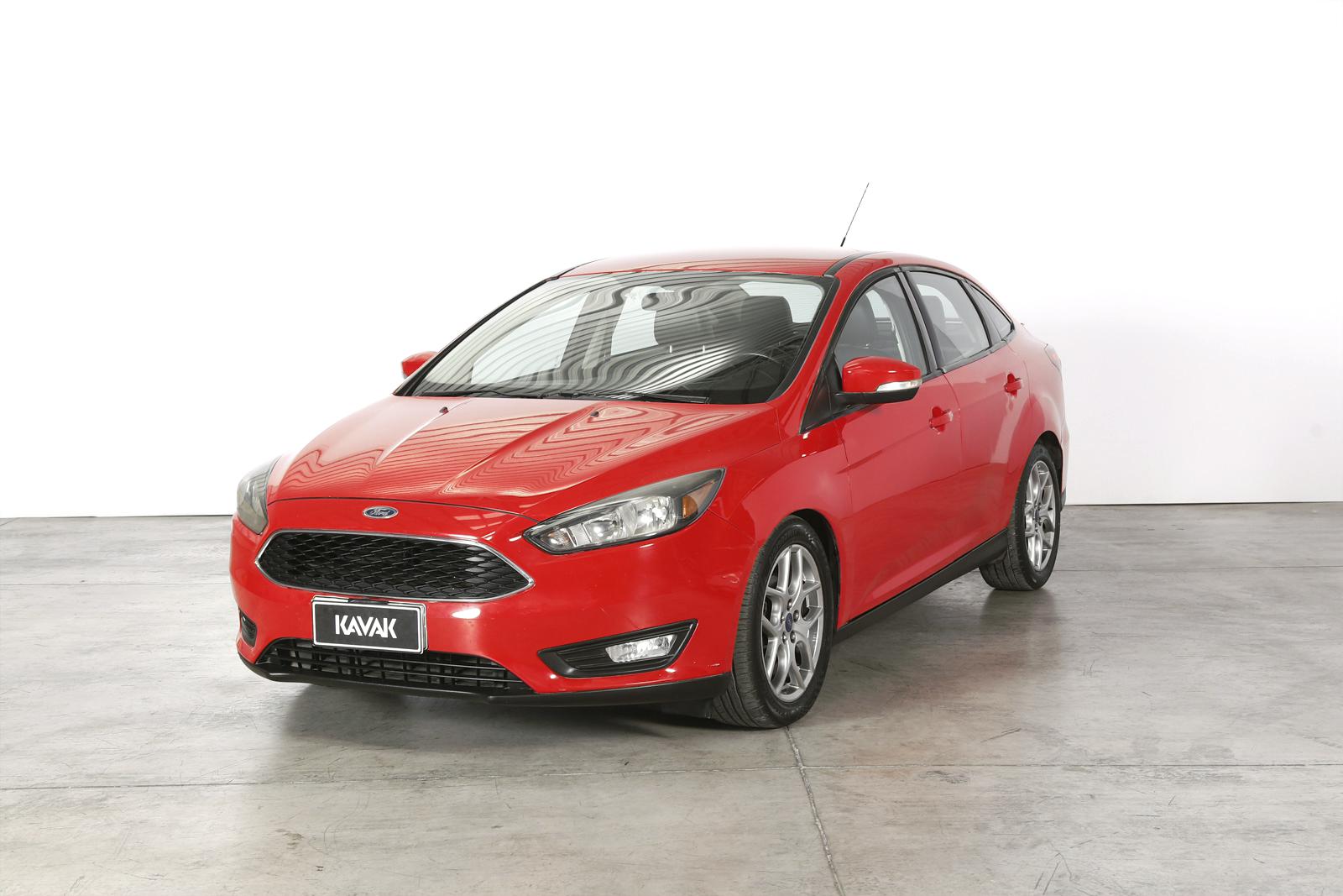 Autos Ford Focus 2.0 SE Sedan 2016 usados | KAVAK Chile