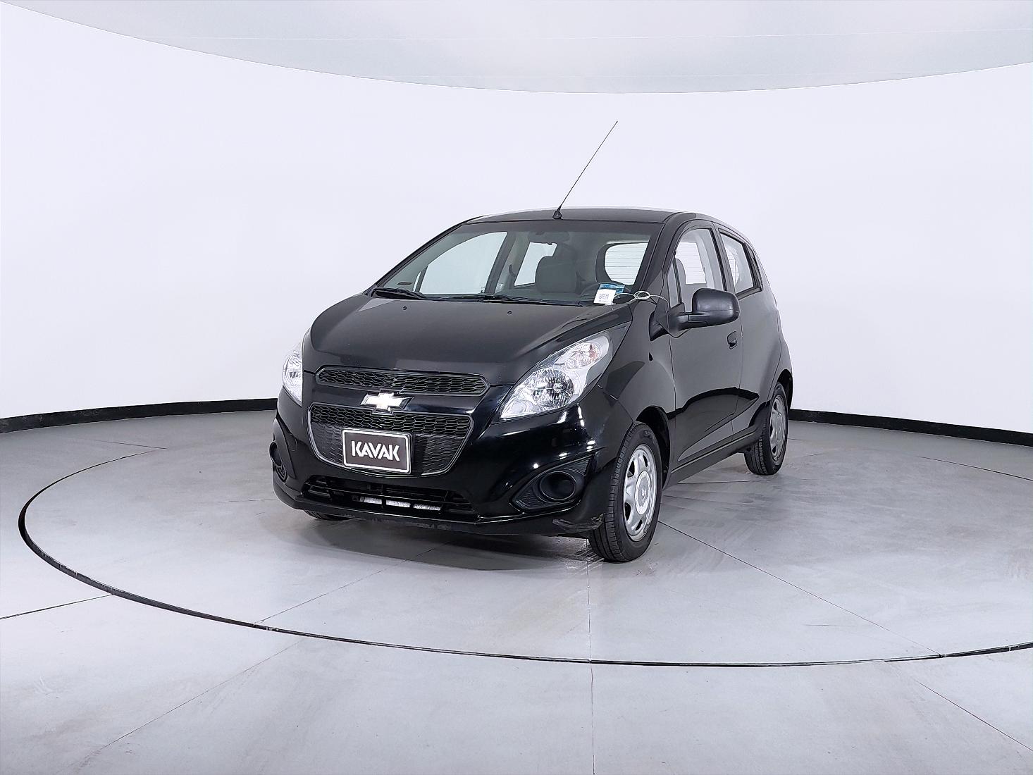 Autos Chevrolet Spark Classic 1.2 LT B MT Hatchback 2016 usados | KAVAK ...