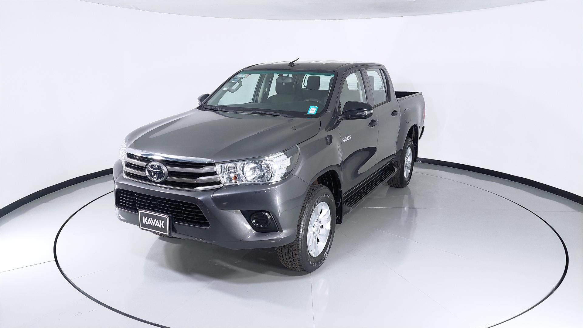 Autos Toyota Hilux 2.8 DOBLE CABINA DSL (D-CAB DIESEL MT) Pickup 2018 ...
