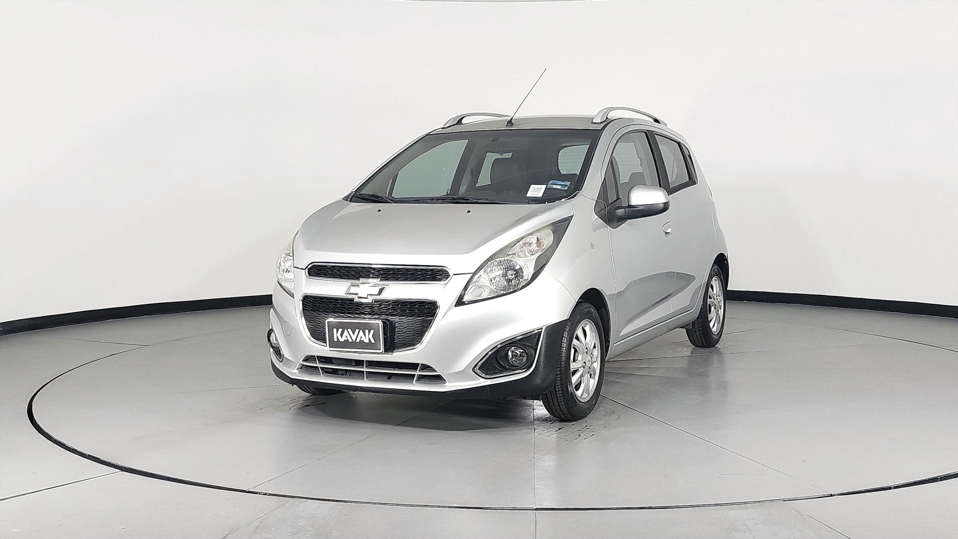 Autos Chevrolet Spark Cargo 1.2 LTZ C MT Hatchback 2017 usados | KAVAK ...