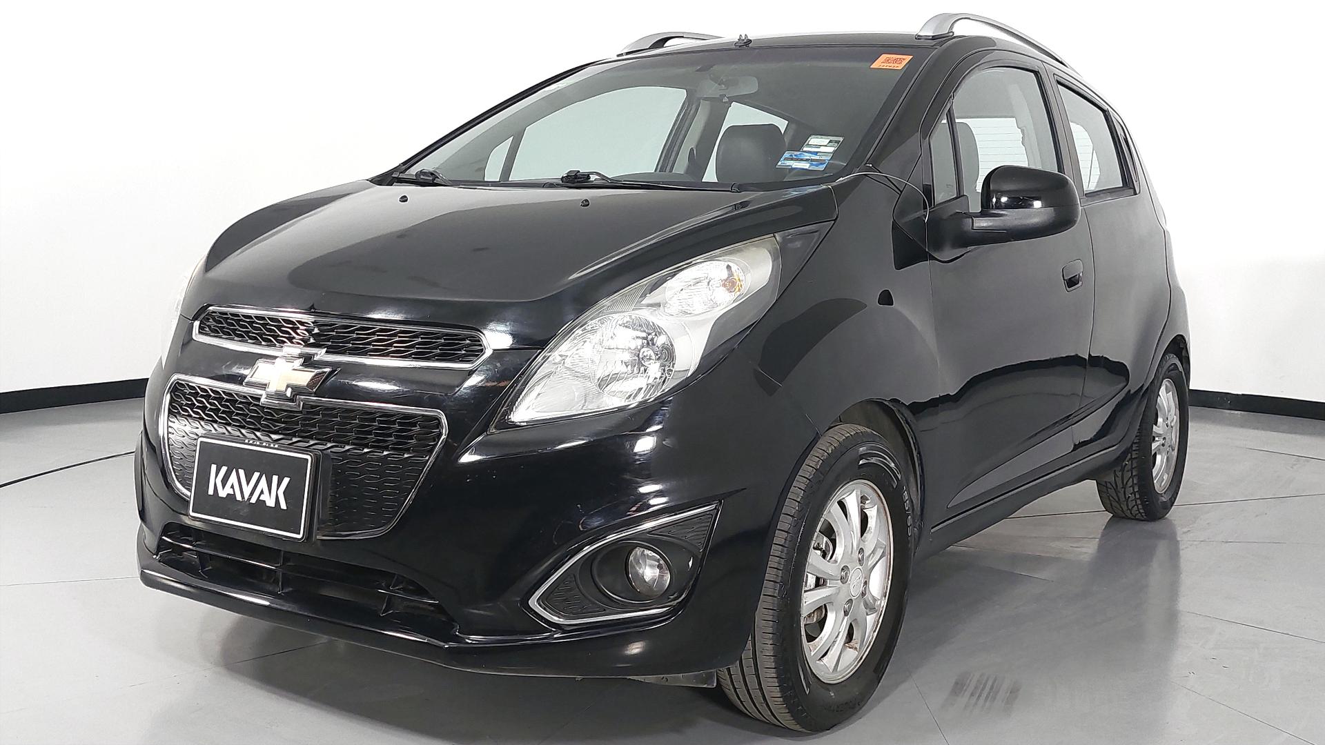 Autos Chevrolet Spark Cargo 1.2 LTZ C MT Hatchback 2017 usados | KAVAK ...