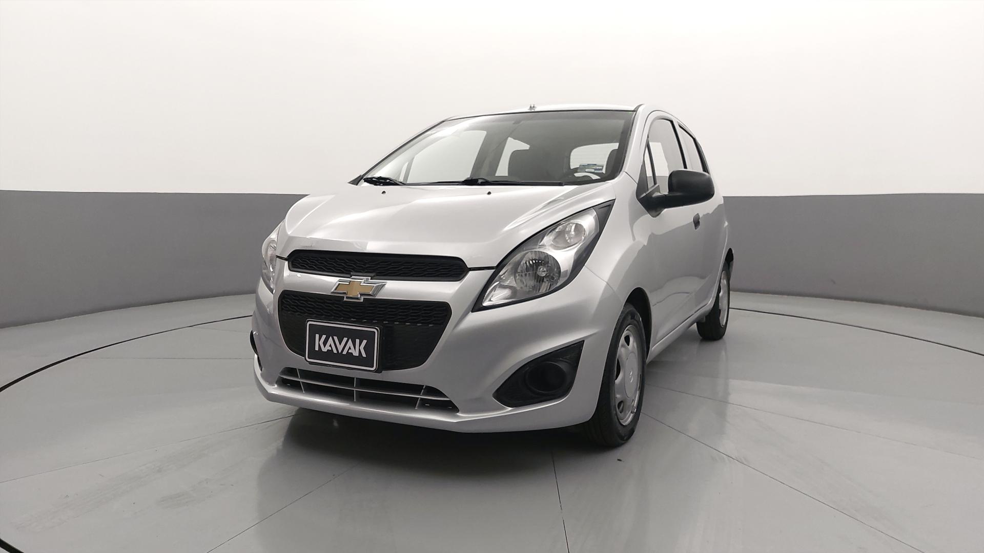 Autos Chevrolet Spark Classic 1.2 LT B MT Hatchback 2016 usados | KAVAK ...