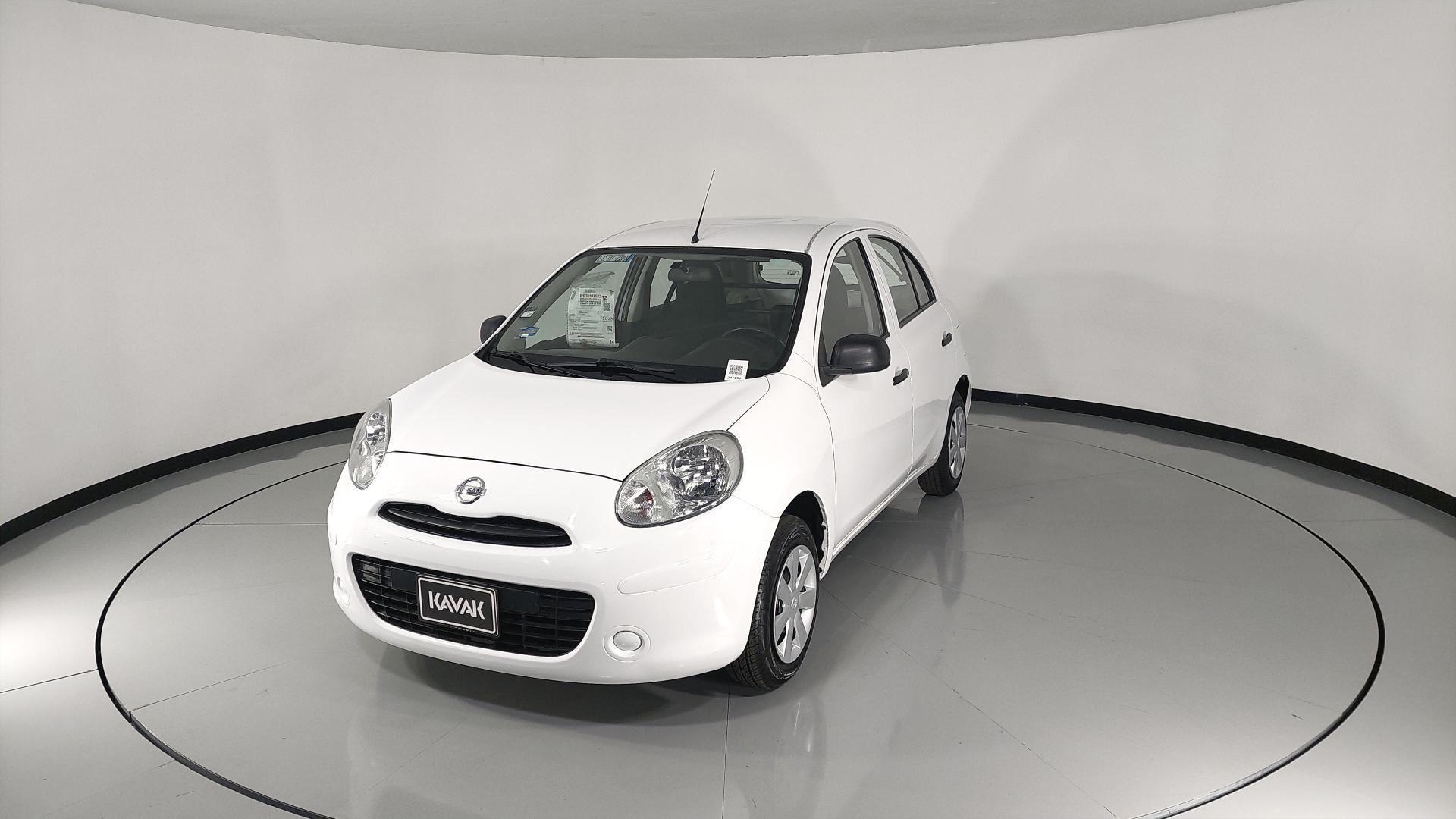 Autos Nissan March 1.6 ACTIVE CARGO Hatchback 2018 usados | KAVAK México