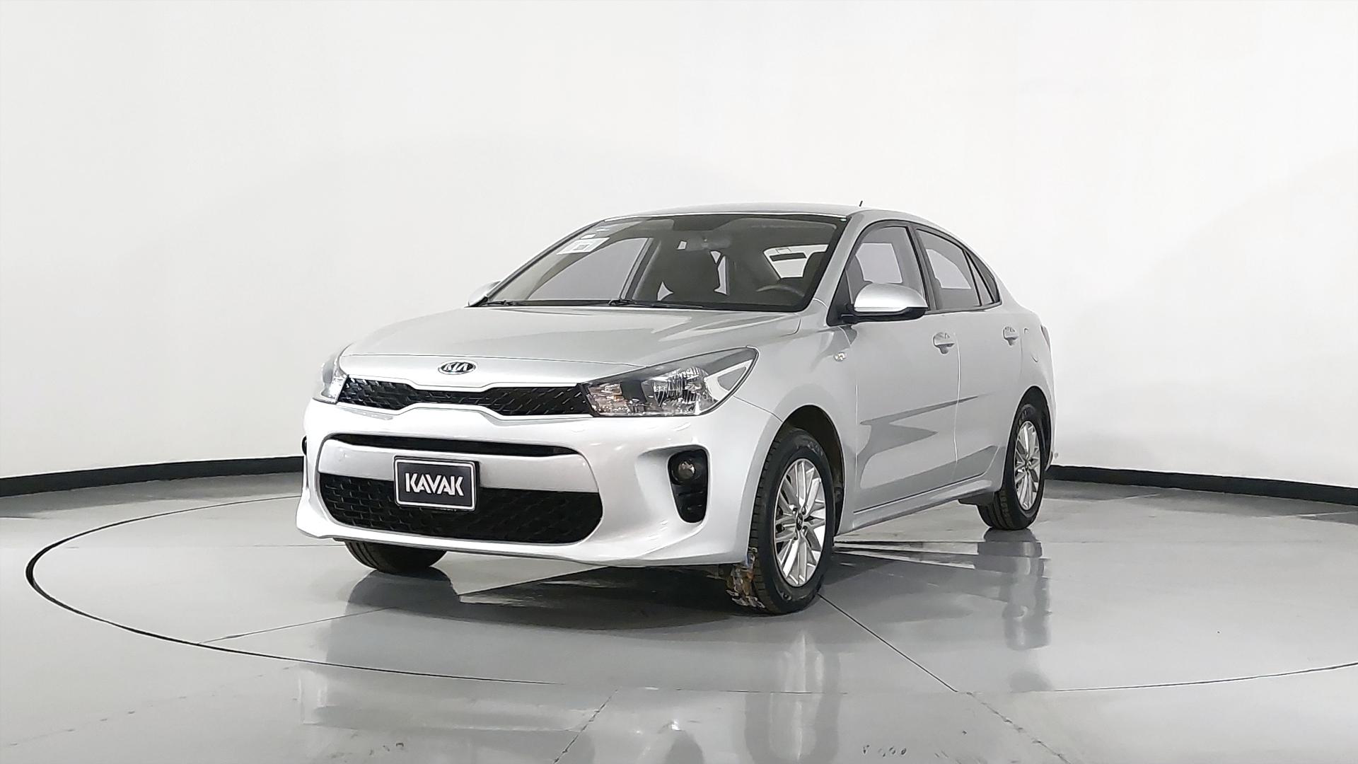 Autos Kia Rio 1.6 LX Sedan 2018 usados | KAVAK México